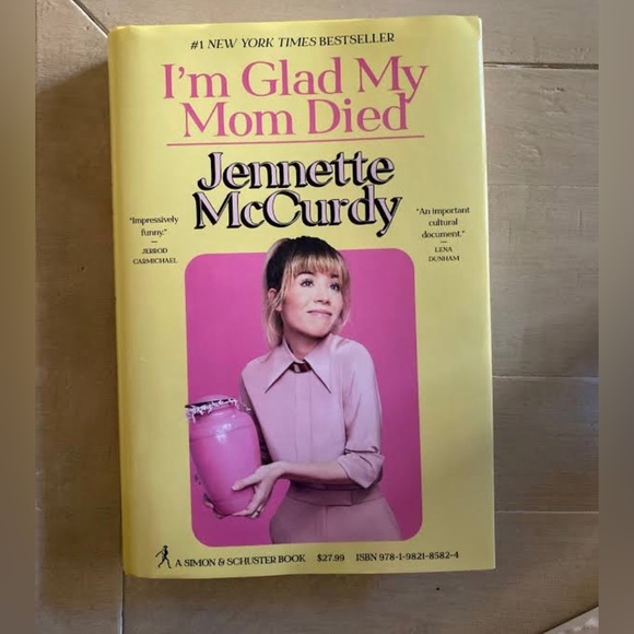Other | 222 Best Selling Book Im Glad My Mom Died By Jenette Mccurdy ...